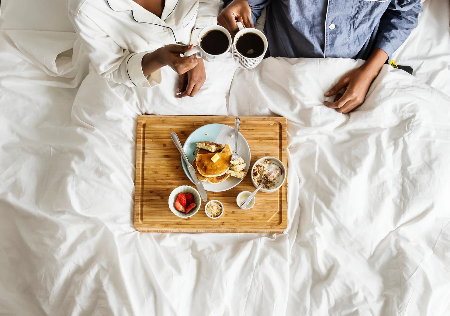 How to Do the Perfect Breakfast in Bed without the Mess